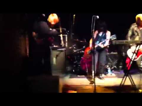 Niki Barr Band - YouTube