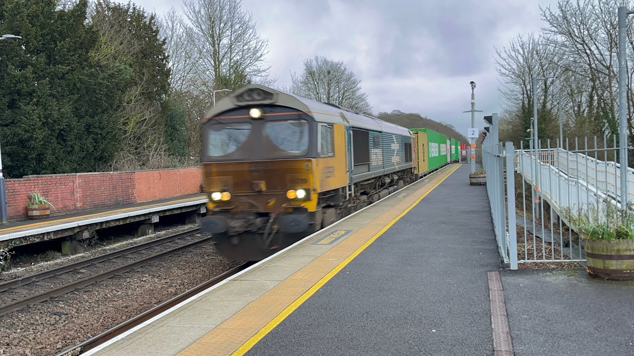 “British Rail 1948-1997” 66789 4E21 with 35 containers 16;22 Lea Road ...