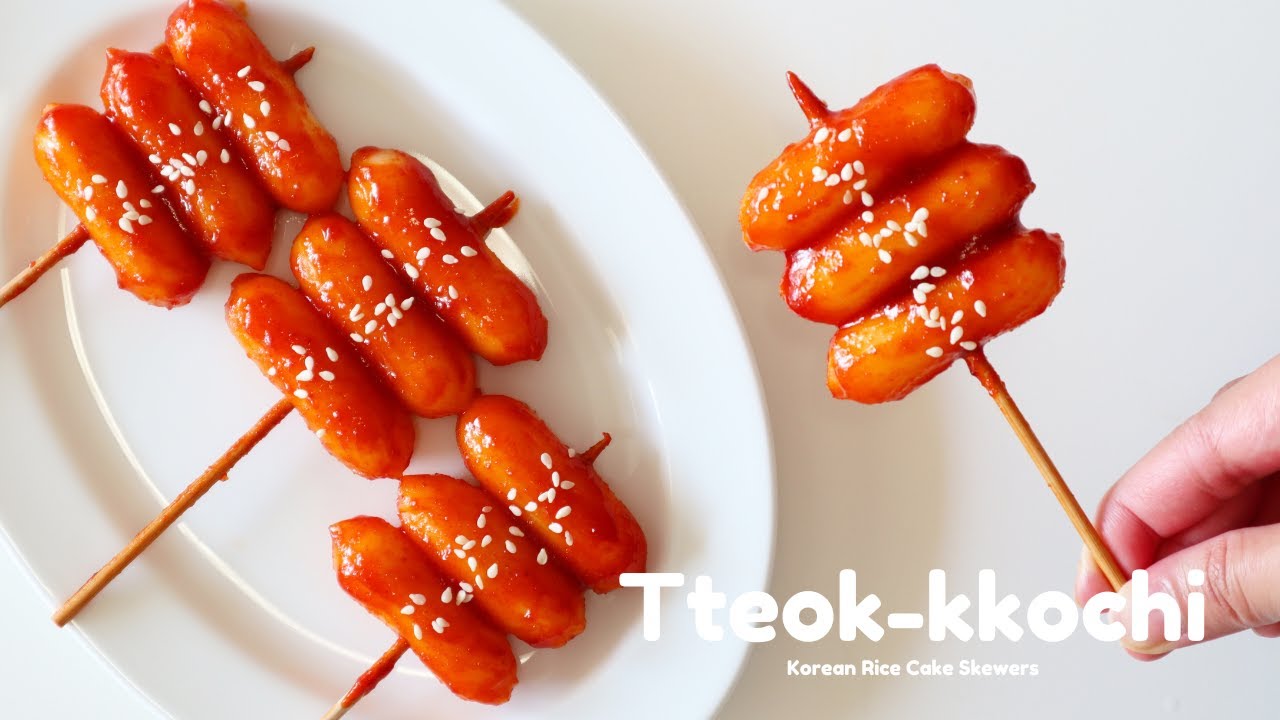 Tteok-kkochi | Korean Skewered Rice Cake Coated With Sweet & Spicy ...