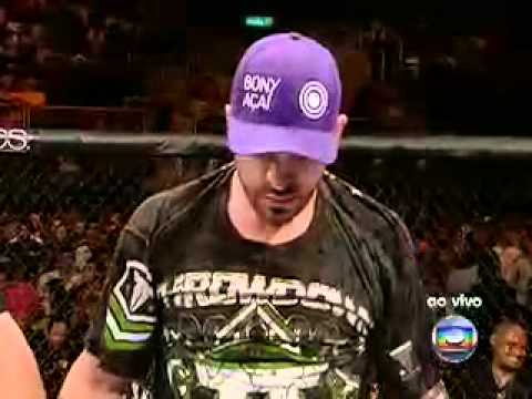 Rousimar "Toquinho" Palhares X Mike Massenzio UFC Rio 142 - YouTube