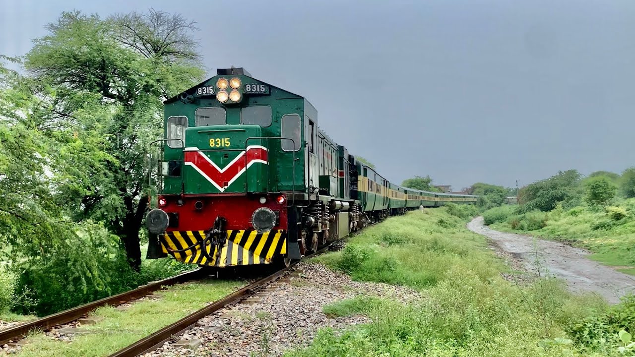 Speeding through Pakistan: Express Trains Compilation - YouTube