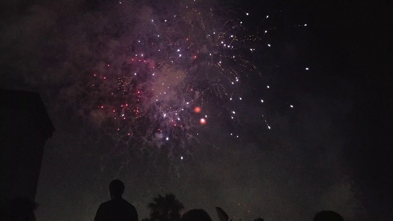 Los Angeles Coliseum Fireworks 2018 - YouTube