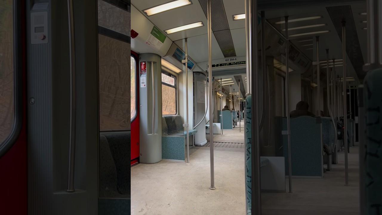 S-Bahn Berlin S1 Abfahrt von Frohnau in der 482 294-6 - YouTube