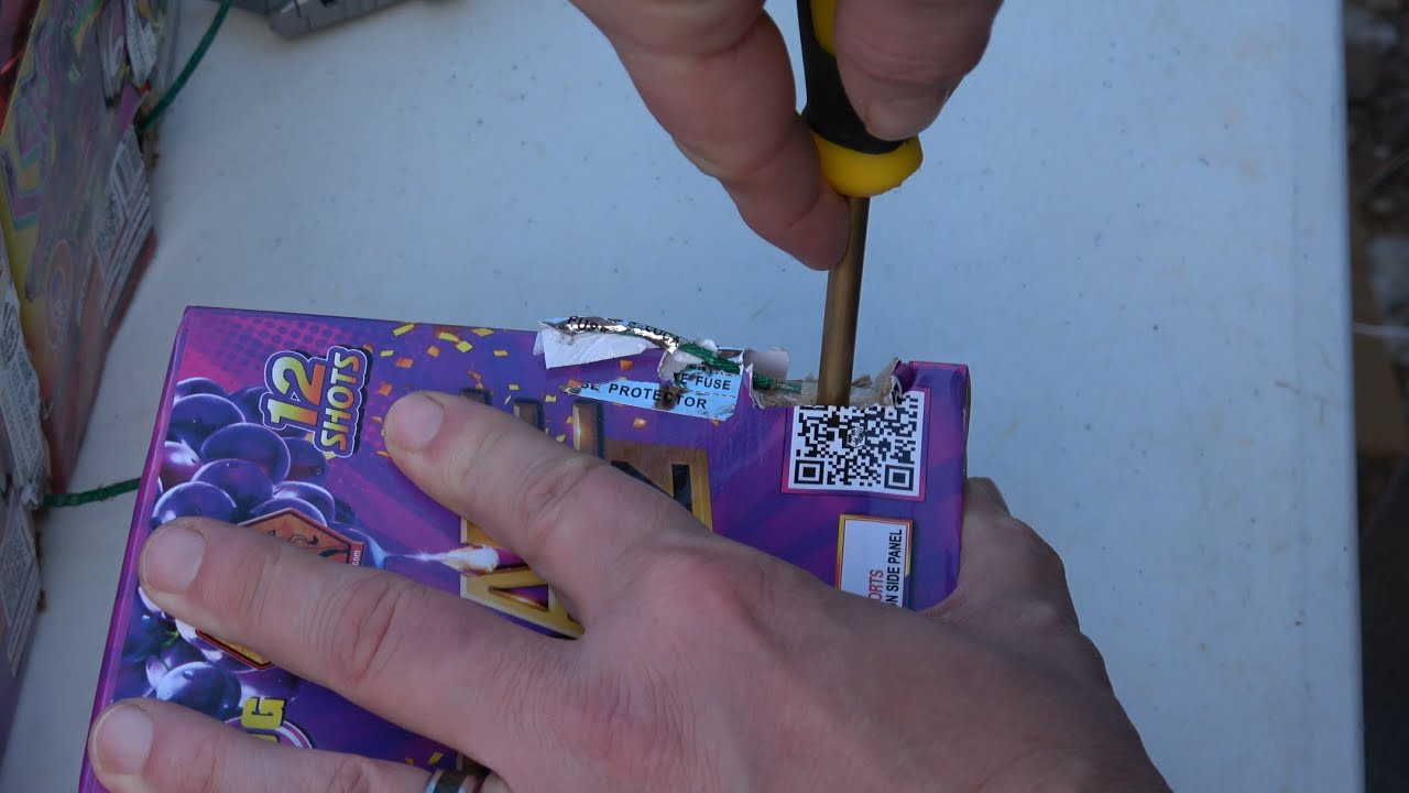 Pyro Prep with the Den - Let's poke and tape some cakes, match some ...