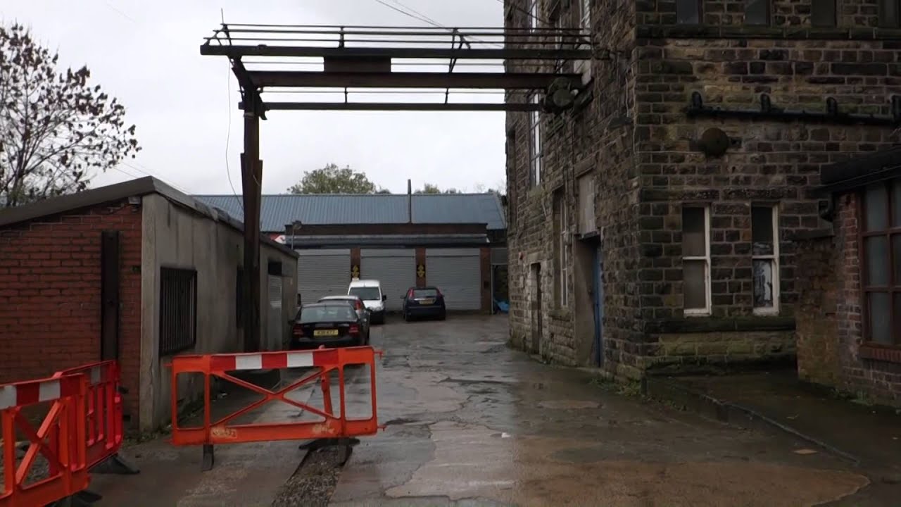 Warth Mill 1 Nov 2013 - YouTube