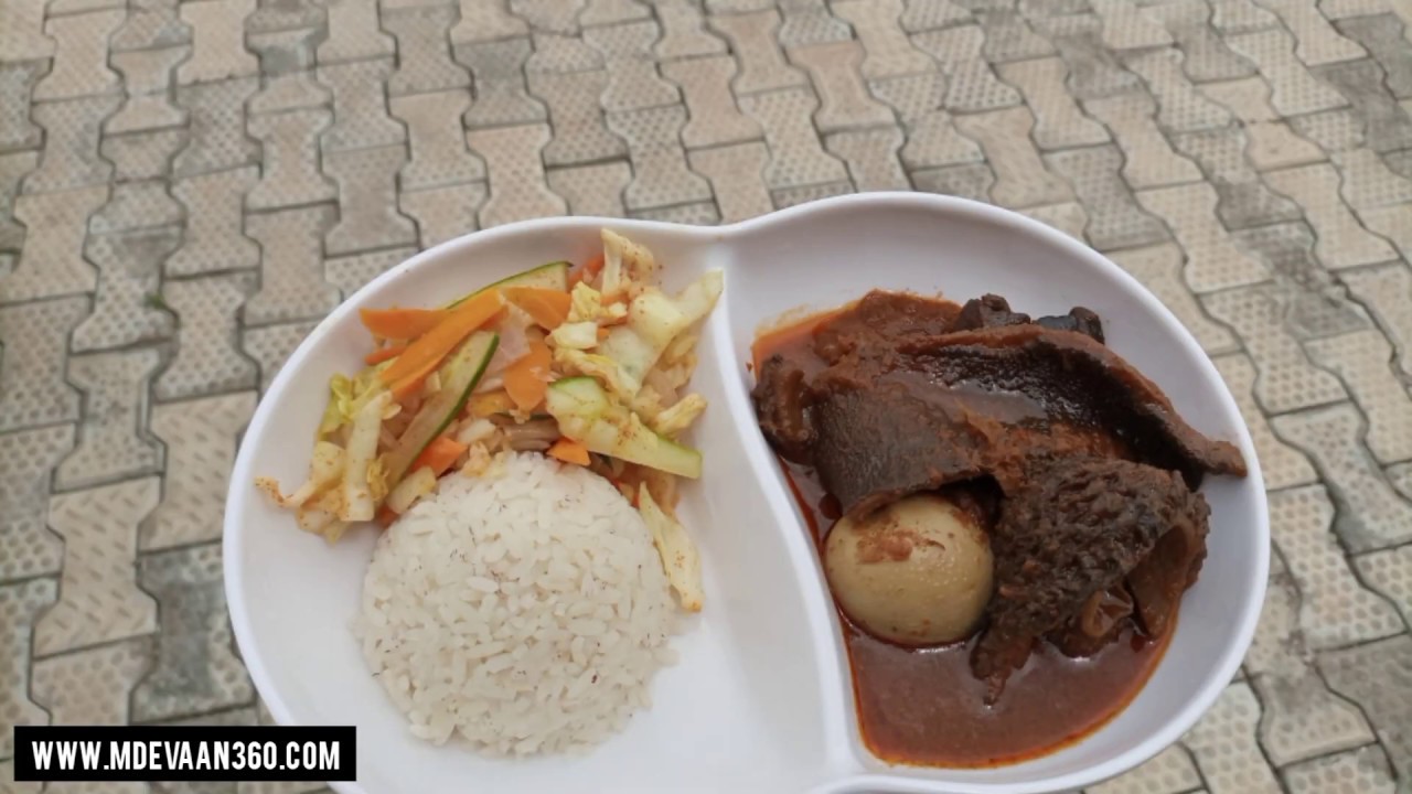 How to Prepare Nigerian Beef Tripe Stew paired with Sauteed Veggies and ...