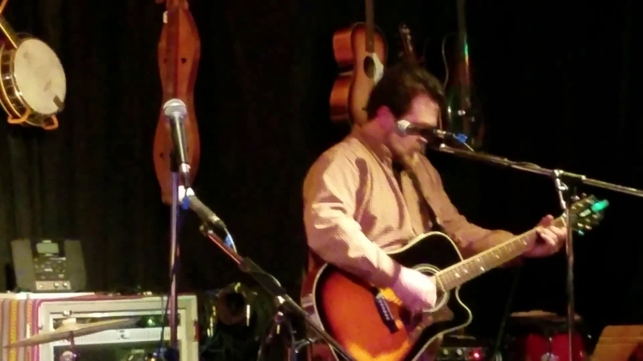 Glenn Horrigan - Luthiers Co-op Debut (2/15/17) - YouTube
