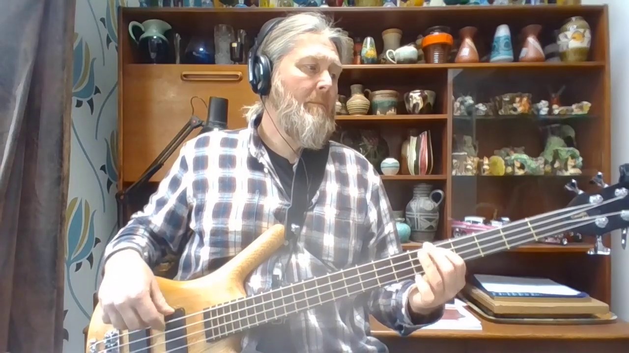 Pearl Jam Even Flow Bass Cover - YouTube