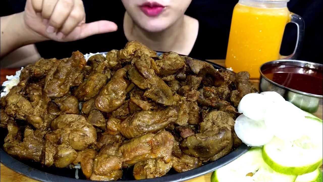 ASMR:EATING *CHICKEN LIVER* & GIZZARD CURRY, SPICY CHICKEN LIVER ...