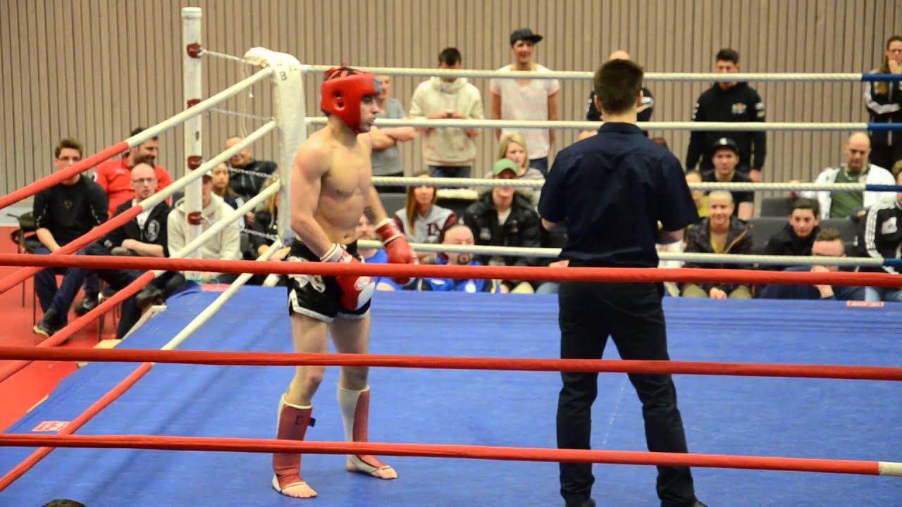 HMT Battle XIX Robert Szasz vs Ali Rasa - YouTube