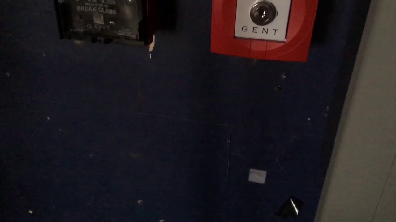 How to change the glass in a Gent 34800 call point - YouTube