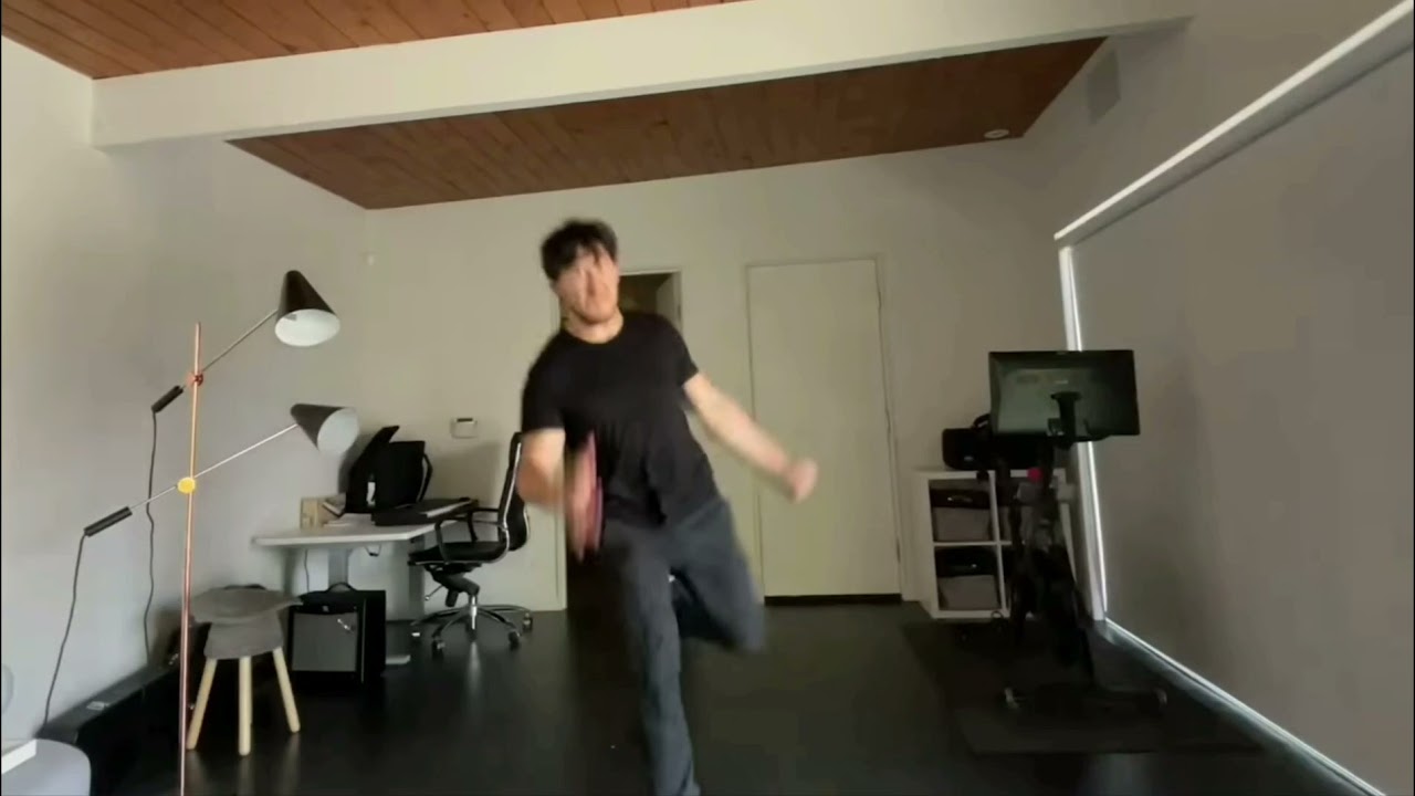 Markiplier jump punching - YouTube