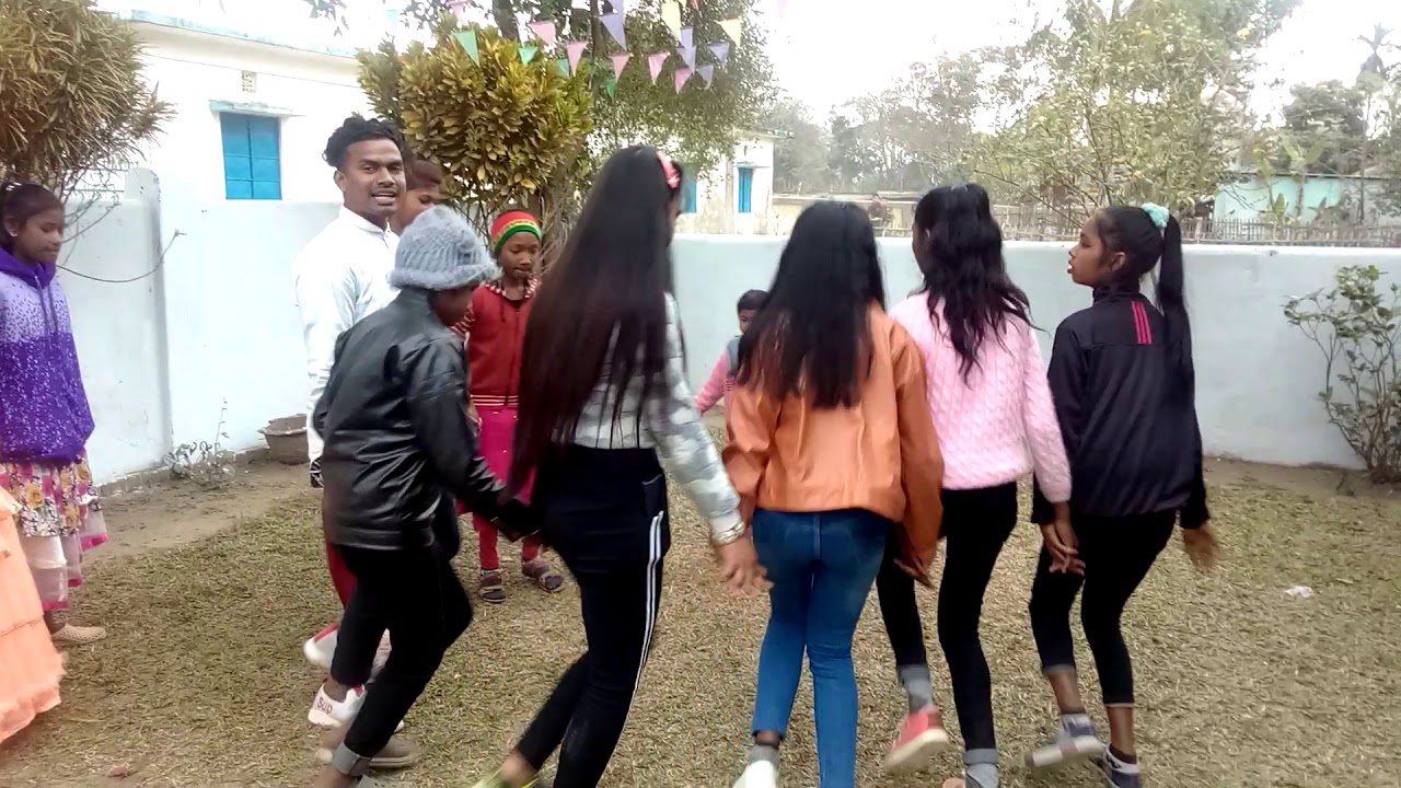 Sheri song dance - YouTube