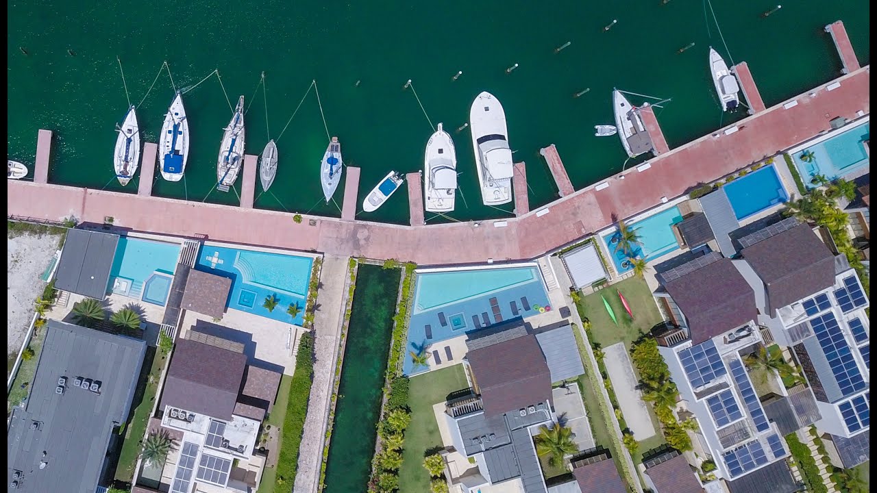Follow the Wind to Marina Cap Cana | Sailing Hangtime - YouTube
