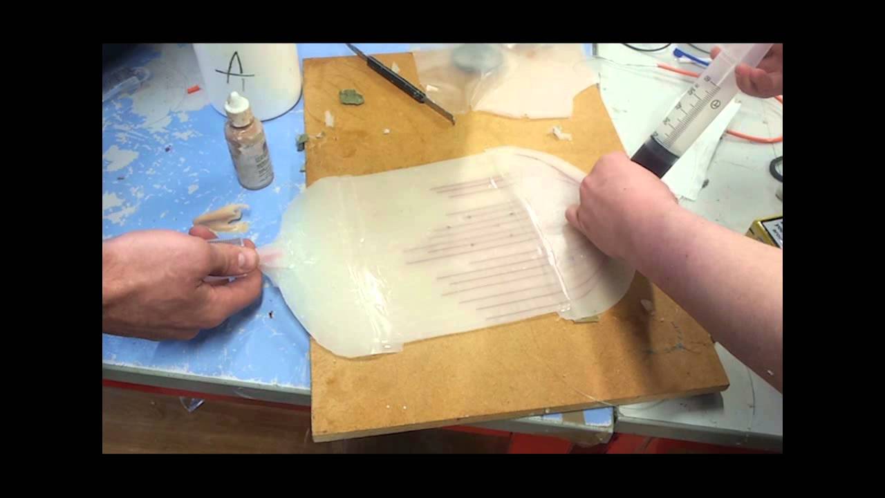 Flesh: Creating Simulated Human Skin...that bleeds. - YouTube