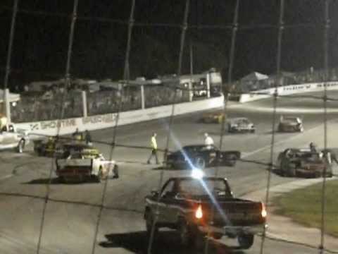Fight on the Race Track - YouTube