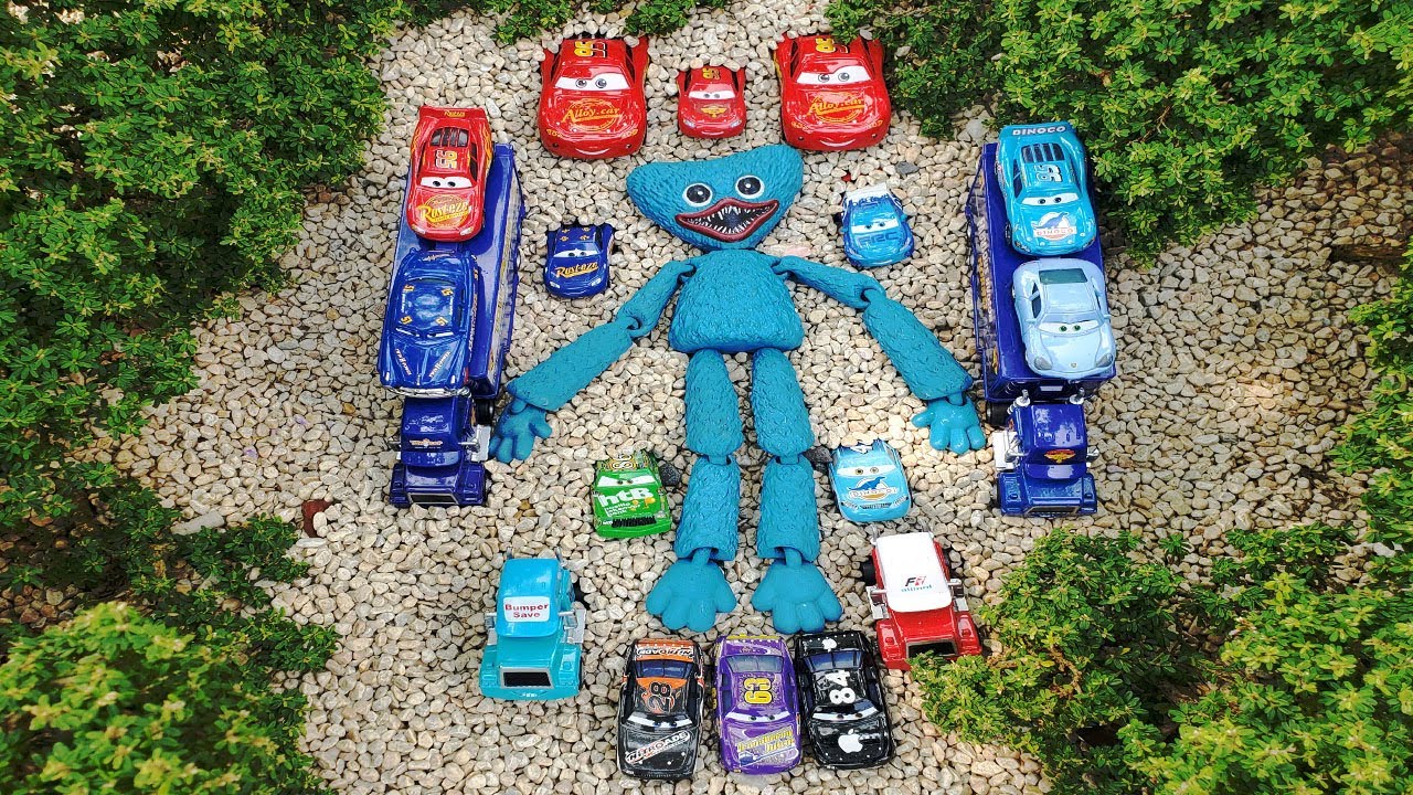 Looking for Disney Pixar Cars Huggy Wuggy, Kissy Missy, Mommy Long Legs ...