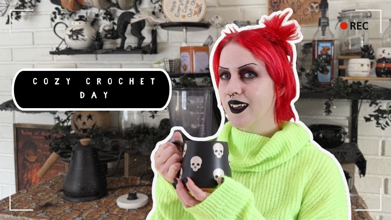 New Thrift Find/ Mood Snood Crochet Along 2025 - YouTube