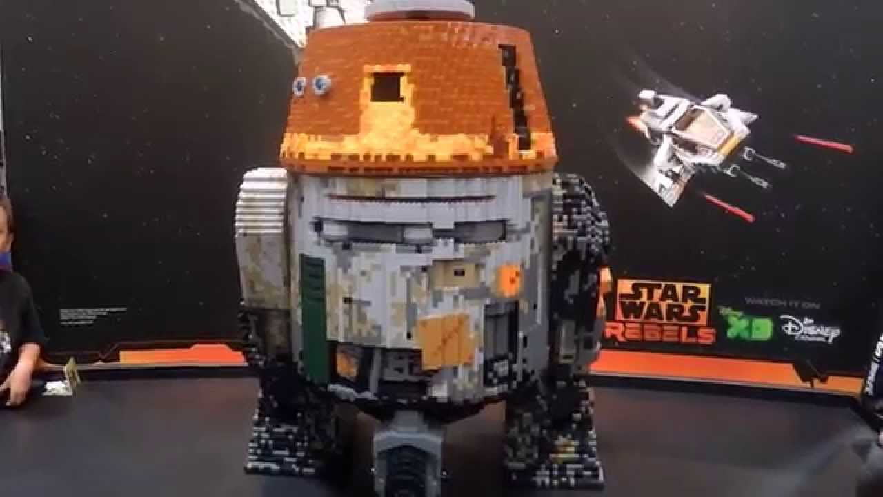 LEGO R2 unit at SDCC 2014 - YouTube