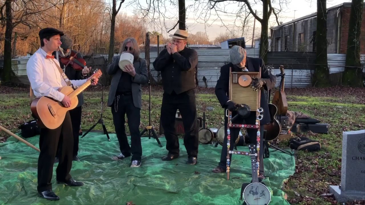 Bottle It Up and Go - Memphis Jug Band featuring Charlie Burse - YouTube