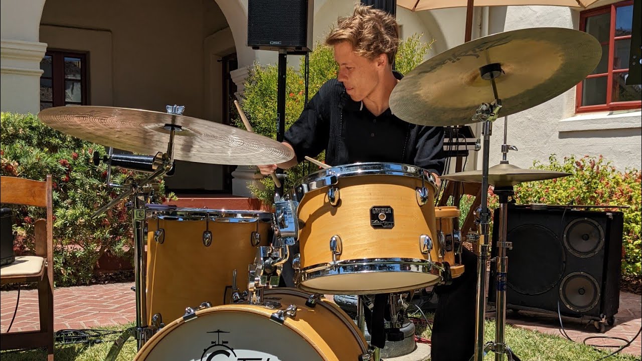 Blues Up the Sleeve - Tom McMorran - Tyler Hammond - Tom Etchart - YouTube