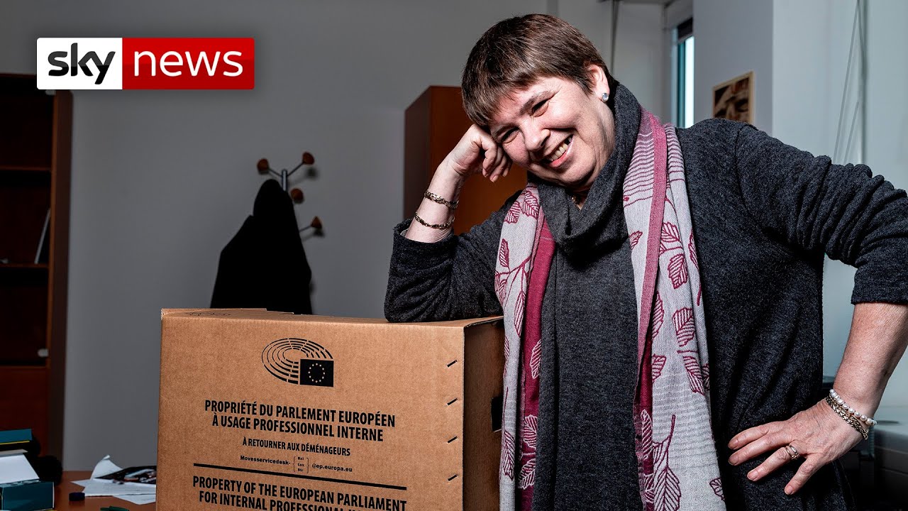 Claire Fox: 'Times move on, I stand on what I say now' - YouTube