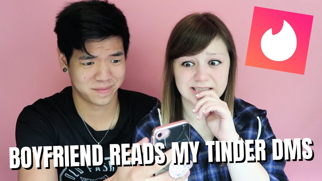 BOYFRIEND READS MY TINDER DMS - YouTube
