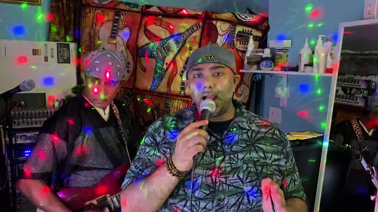 Ran Malak Lesa Dew Babun Cover By Dammika Gamage. - YouTube