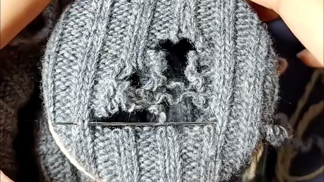 How to Perfectly Repair Holes in Knitted Sweaters Without Leaving any ...