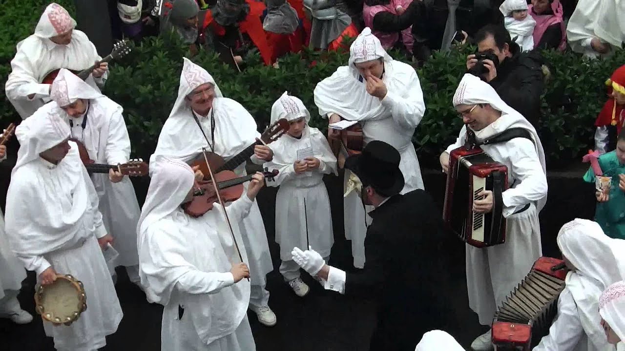 MUNDAKA ATORRAK ETA LAMIAK 2 03 2014 - YouTube