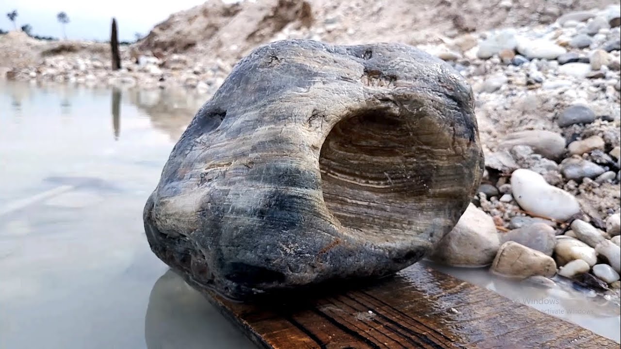 Mengungkap Keunikan Seni Batu Suiseki Karya Seni Alam yang Menakjubkan ...