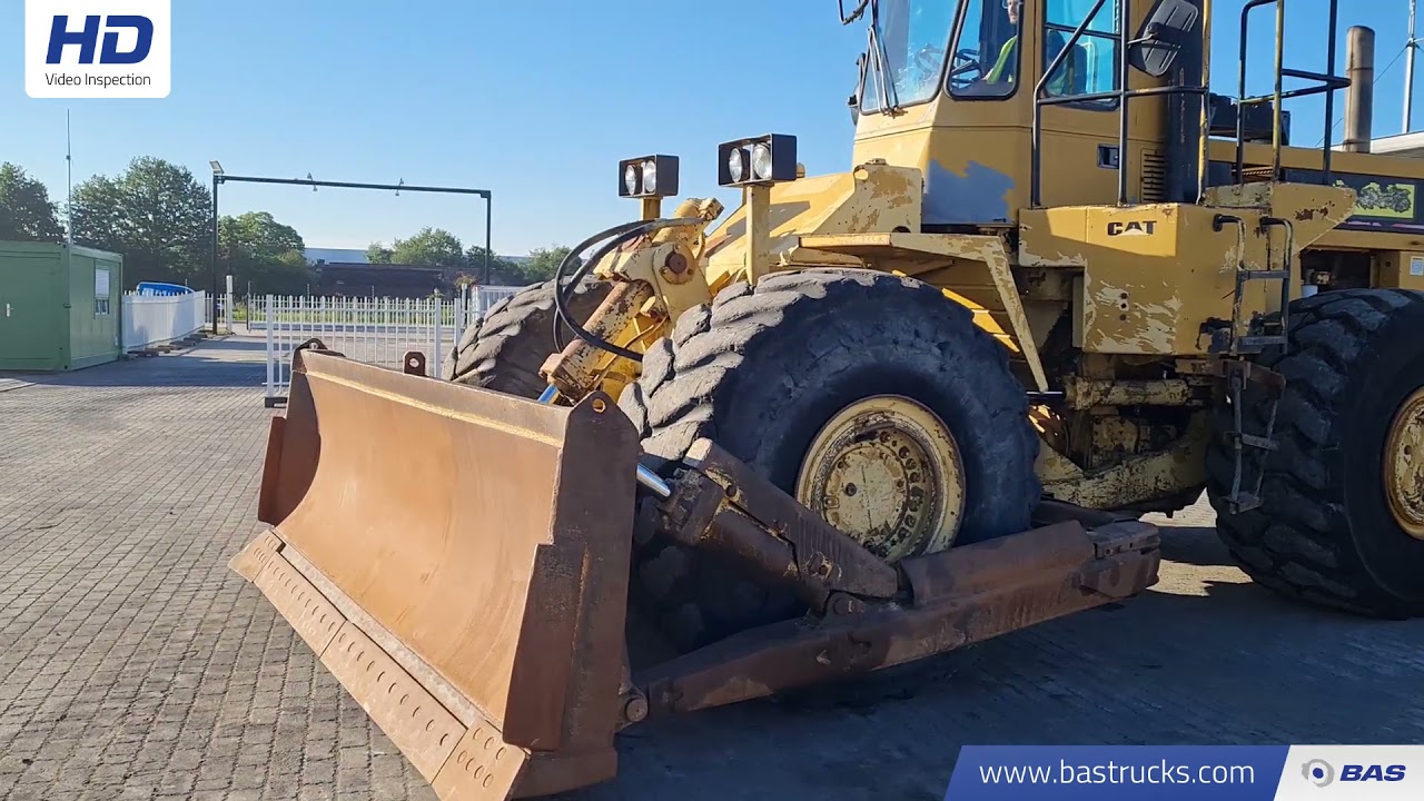 70146374 Caterpillar 824C - YouTube