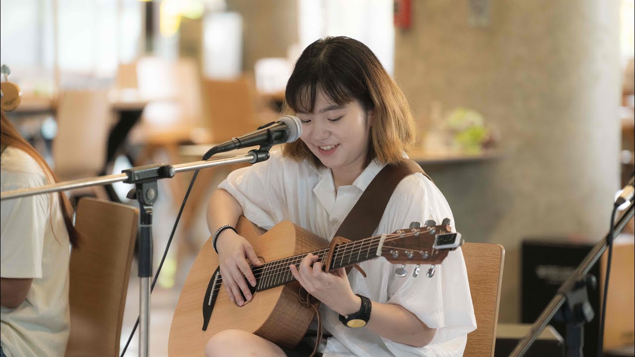 Price Tag - Jessi J (cover by Jane) - YouTube