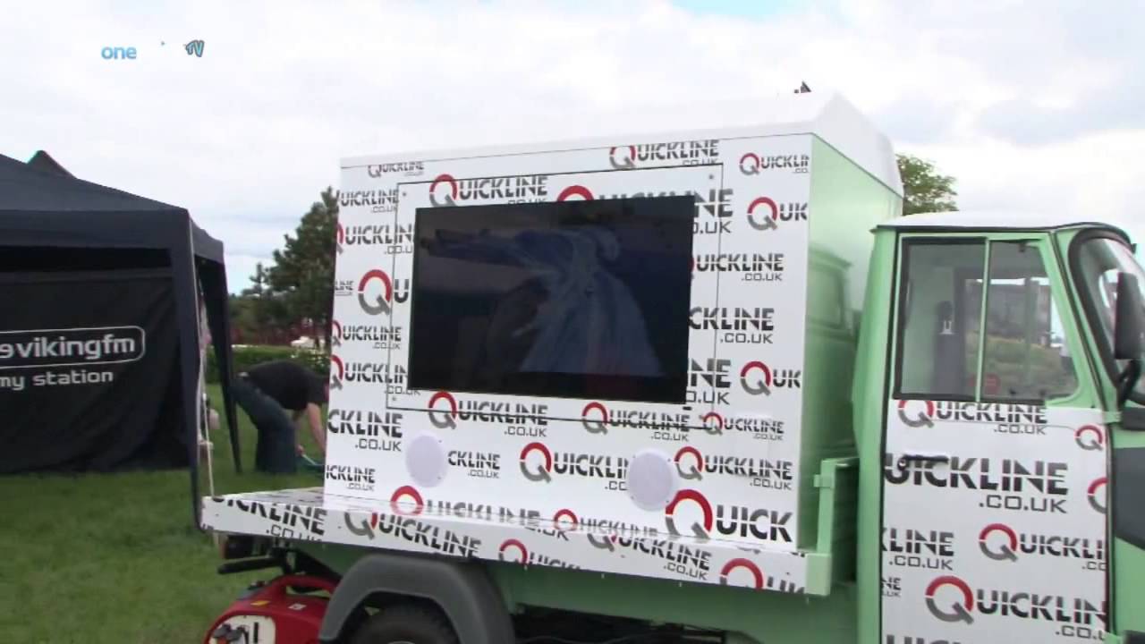 One Hull of a Boat, Steve Jagger - Quickline - YouTube