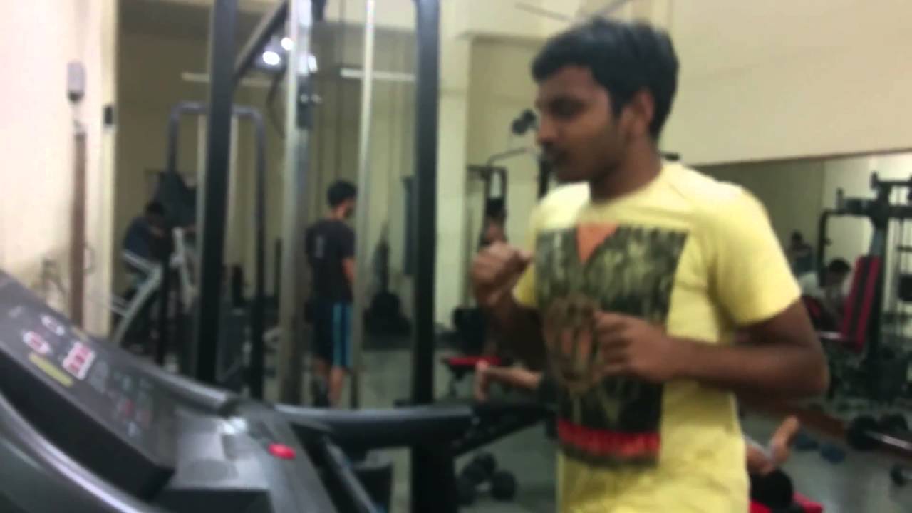 The multi-talented student of IIT-B working out in gym - YouTube