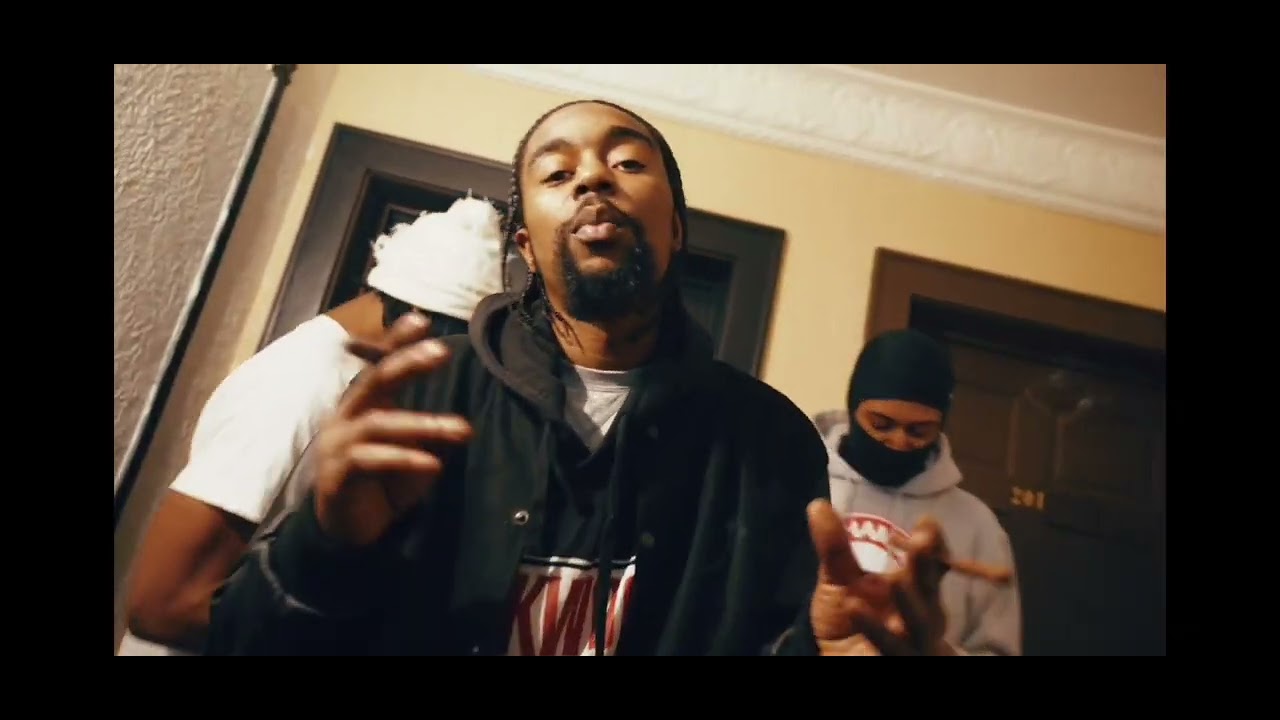 Money tall like it's Shaq you can stand it up - YouTube