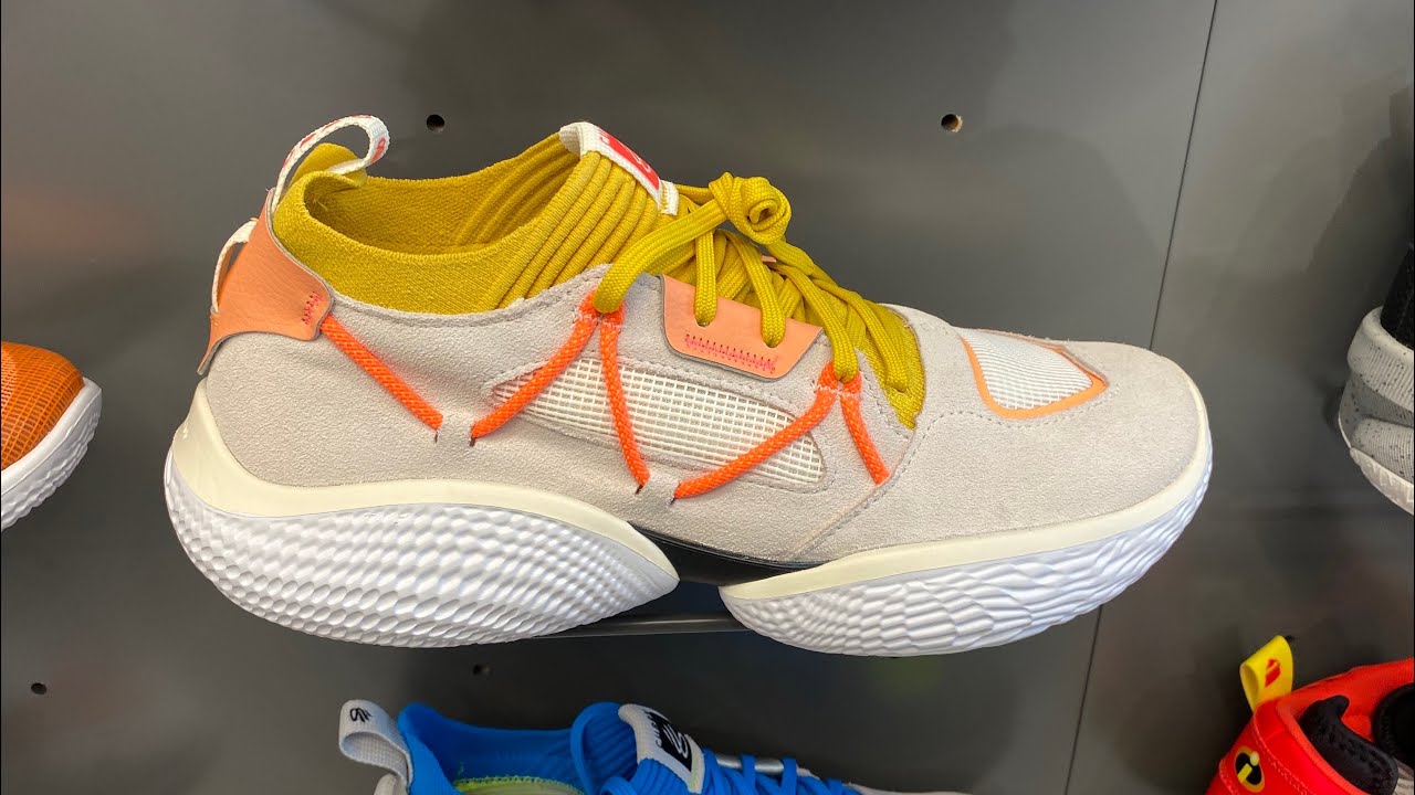 Under Armour Curry Flow Cozy (Ivory/Zeppelin Yellow) - SKU: 3023815-108 ...