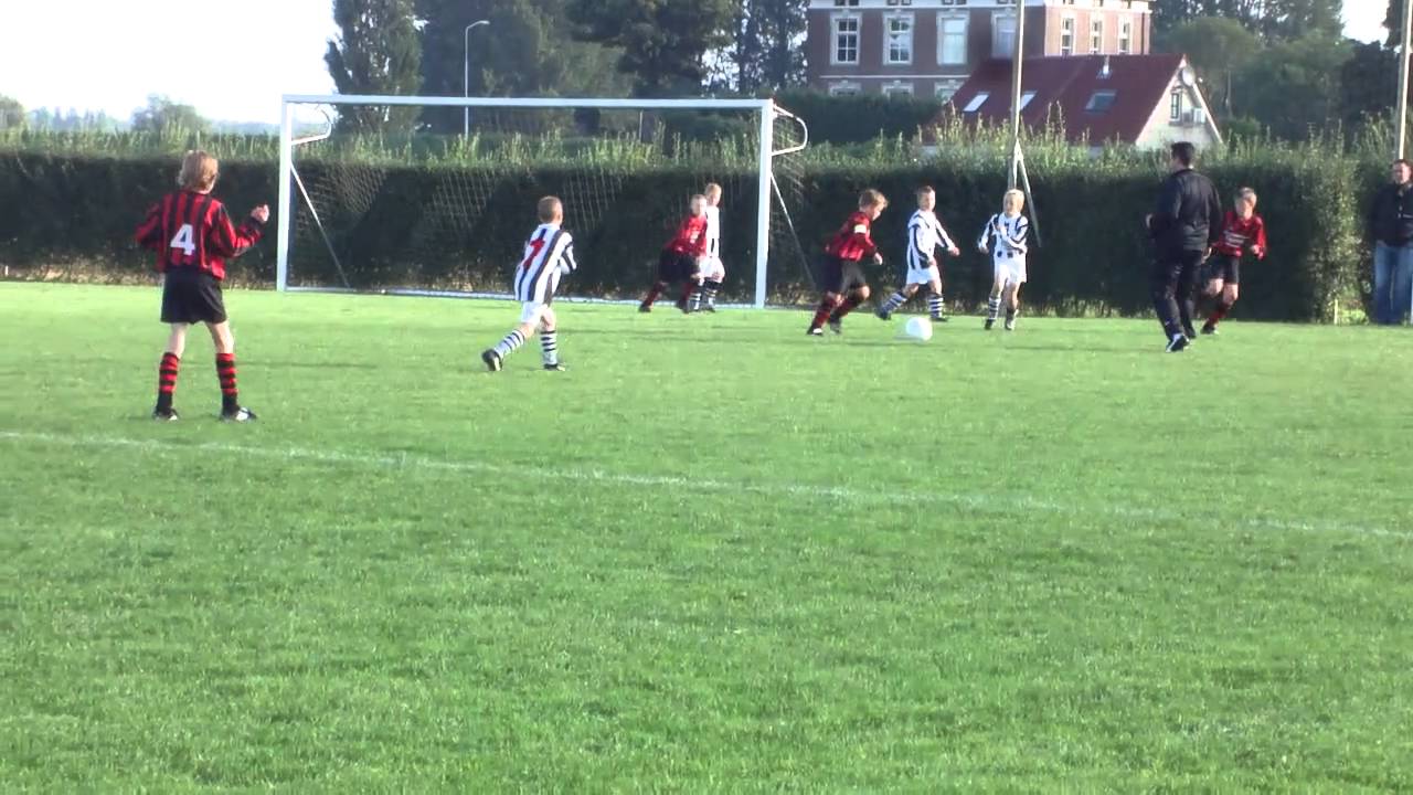 Cavium E1- Worth Rheden E1 (3-3) 18 september 2010 deel 2 - YouTube