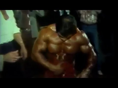 Franco Columbu - Pumping Up for Mr. Olympia 1981