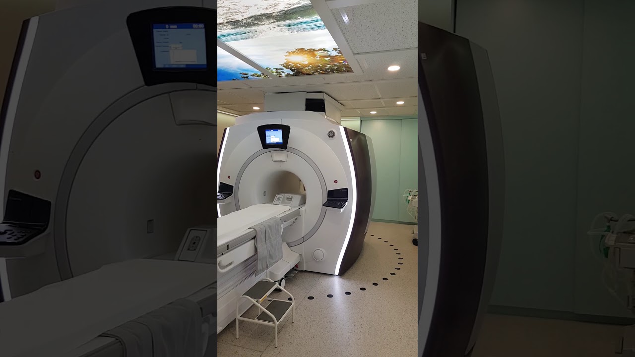 3T GE MRI MACHINE - YouTube