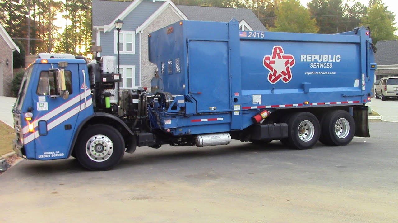 Republic Services Heil Multitask Garbage Truck Part I - YouTube