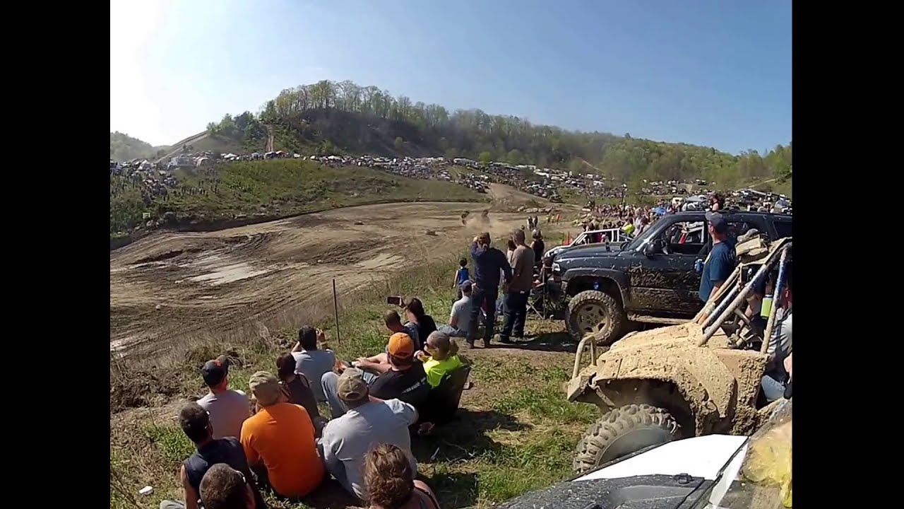Rush Off-Road "Mega Trucks Crashing" April 2016 Rush Kentucky - YouTube