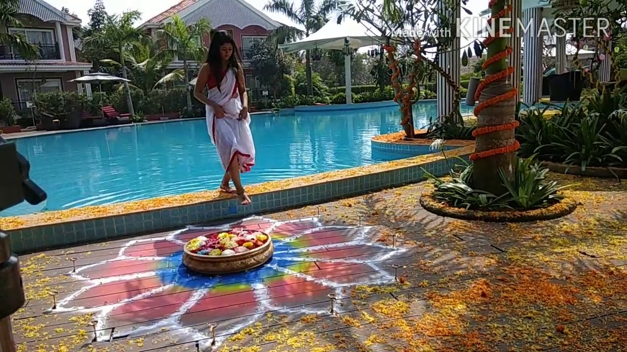 Real visual form swimming pool - YouTube