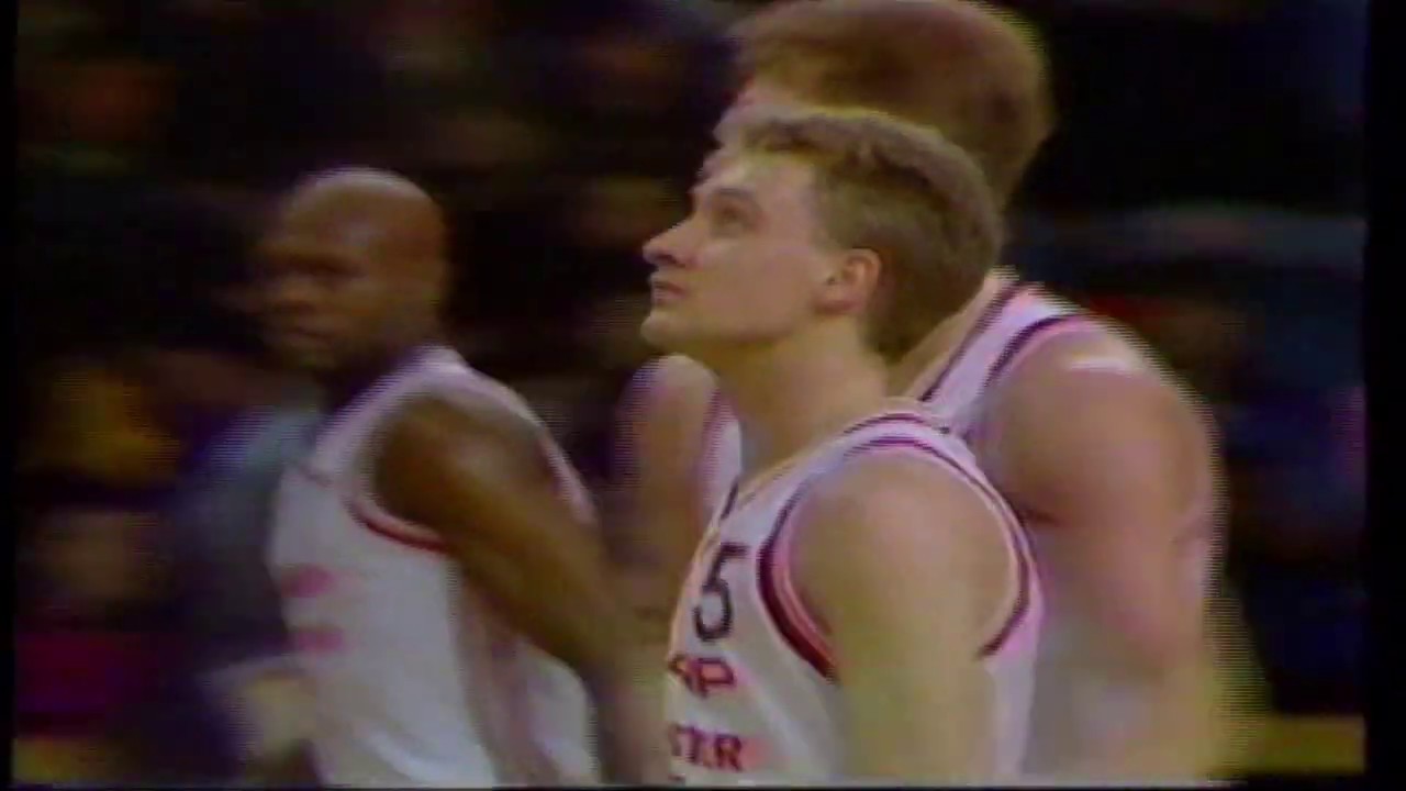 1987 National Championships Semi-Final, Kingston v Manchester United ...