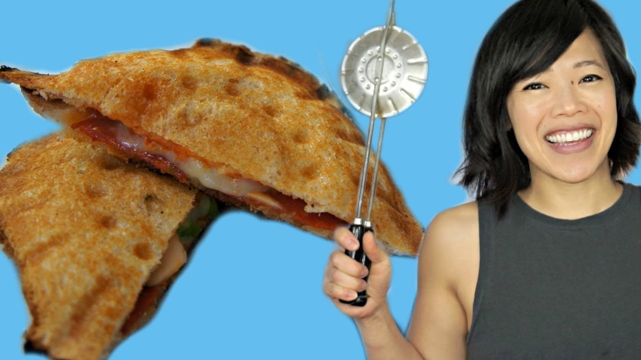 HOBO PIE | Vintage Kwiki-Pi Sandwich Maker Gadget Test -- pudgy pie ...