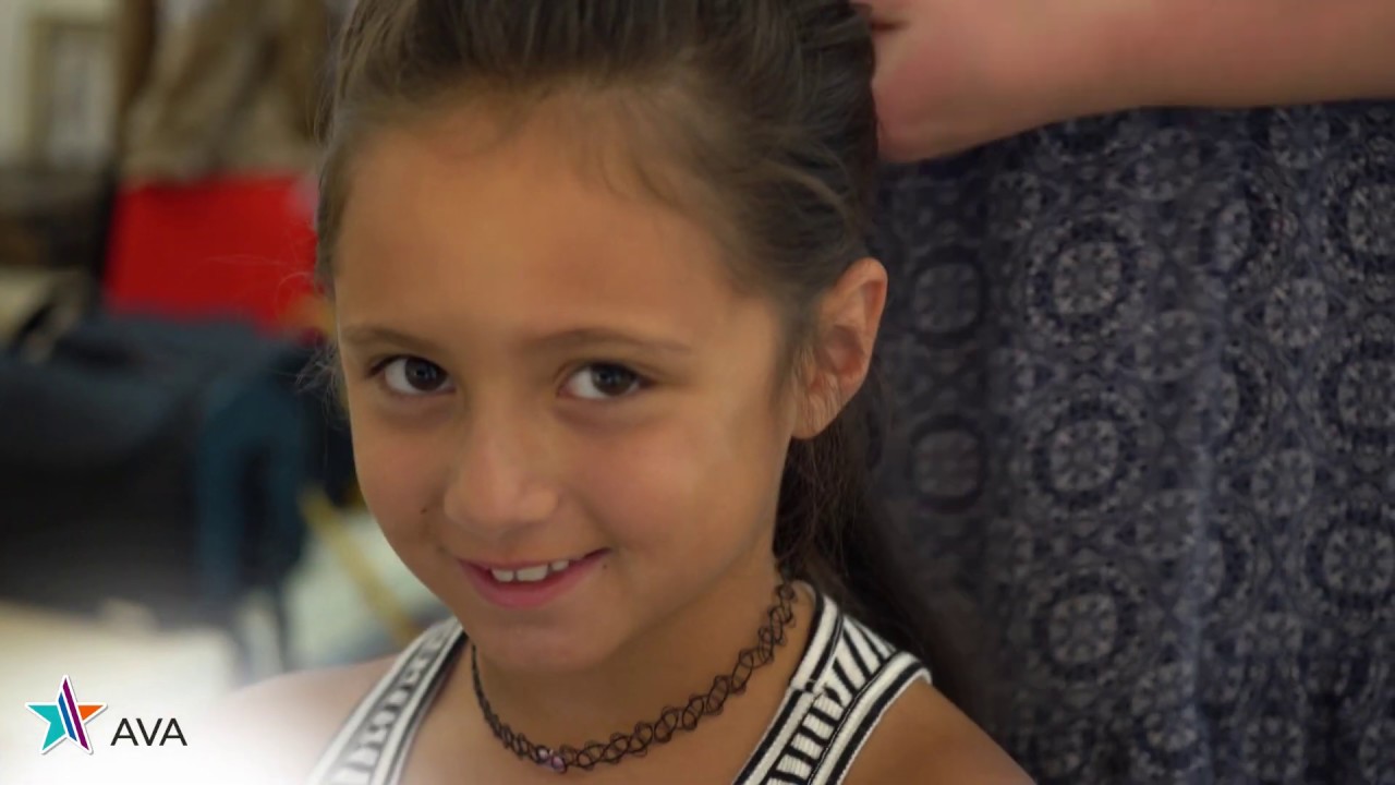 Real People: The Ibanez Family (60 sec.) - YouTube