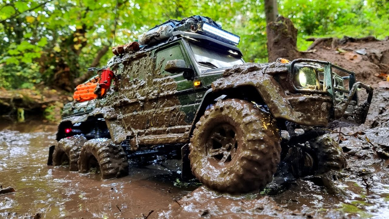 1/10 Scale Traxxas TRX6 Mercedes G63 AMG 6x6 Mud Off-road Driving - YouTube