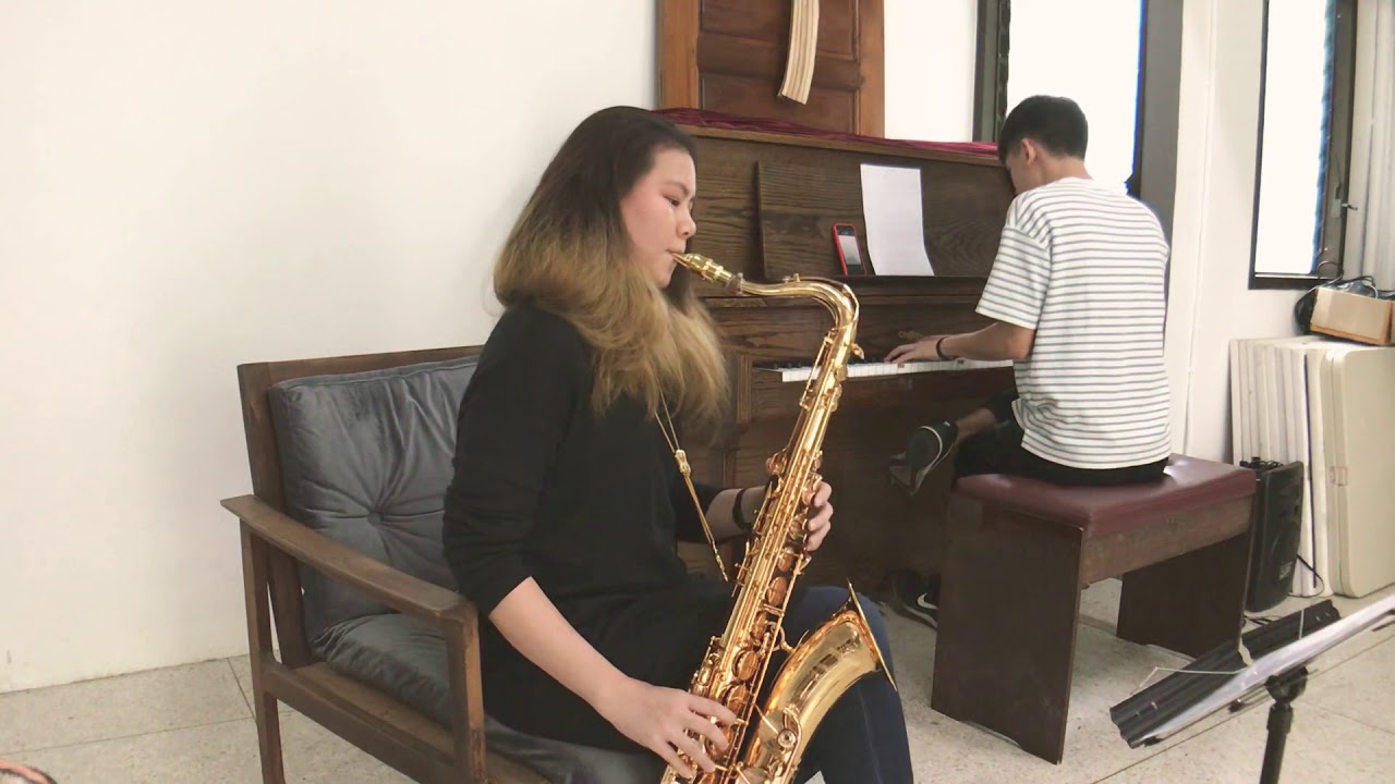 Mighty to save - Kwang Saxophone & Myer Piano - YouTube