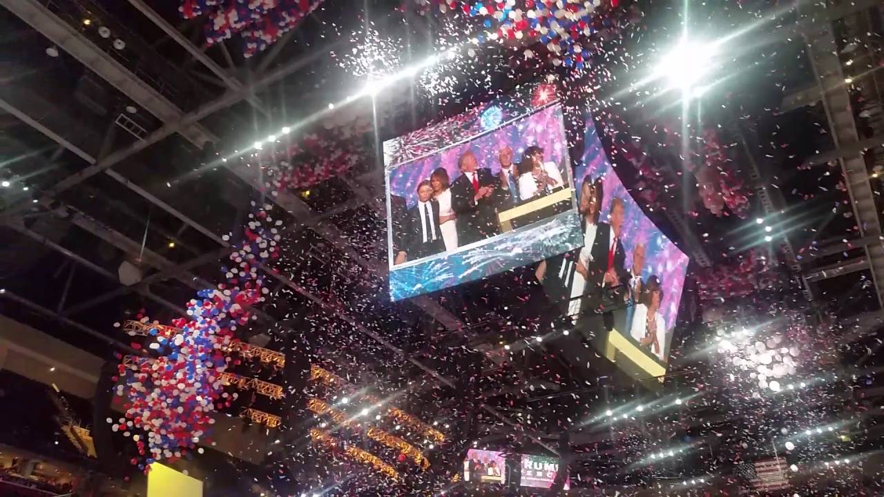 Balloon Drop From The Floor At The 2016 RNC In Cleveland! - YouTube