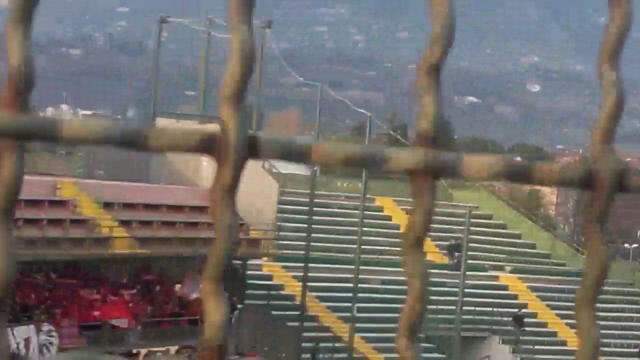 Terni vs Perugia tifo - YouTube